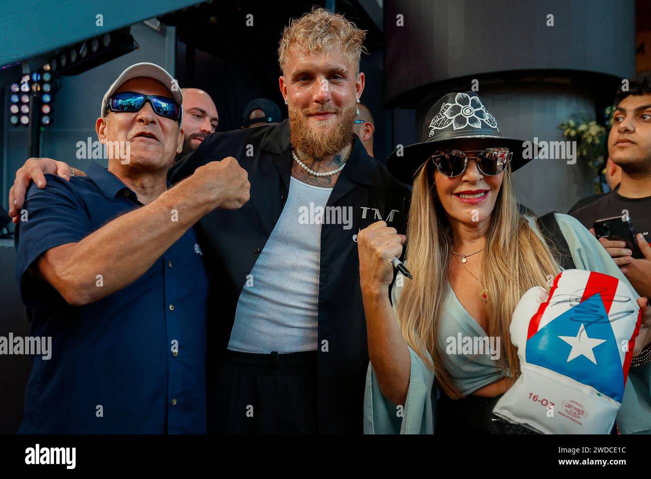 SAN JUAN, PUERTO RICO Jake Paul taking pictures with his fans in Puerto ...