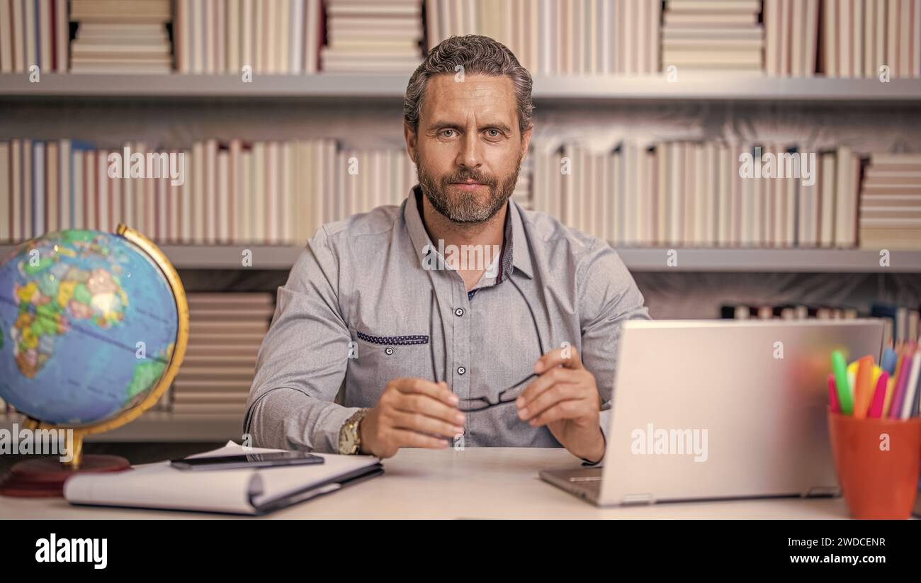 teacher in class. teachers day. knowledge day. school education ...