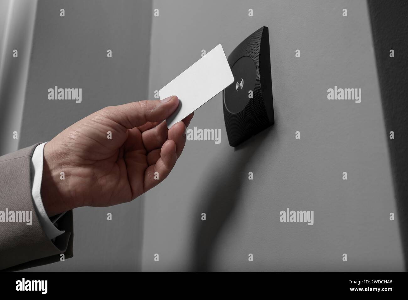 Key card pass white hi-res stock photography and images - Alamy