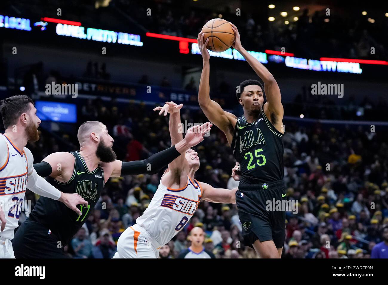 New Orleans Pelicans guard Trey Murphy III (25) passes the ball away ...