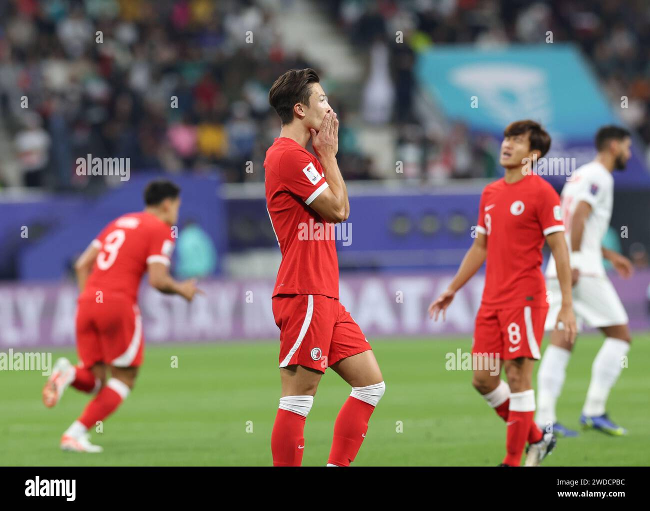 Doha, Qatar. 19th Jan, 2024. Matt Orr (front) of China's Hong Kong ...