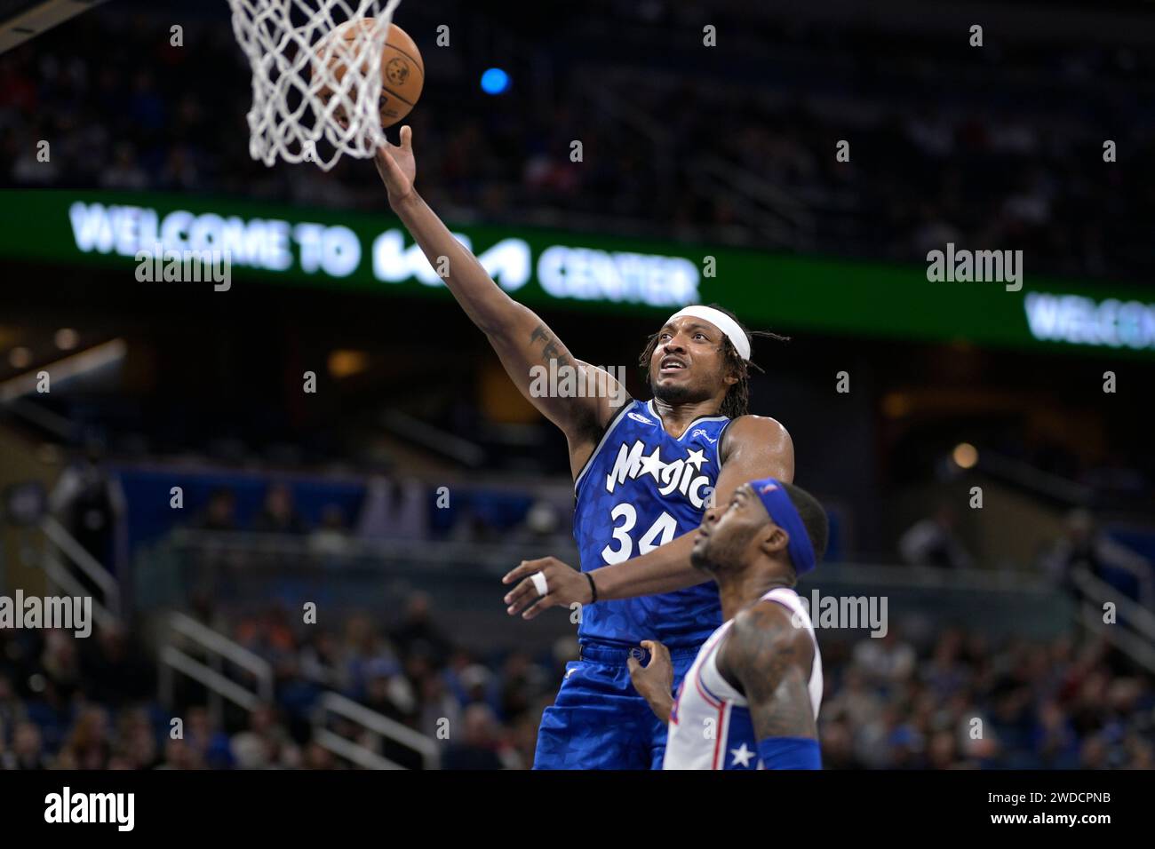 Orlando Magic center Wendell Carter Jr. (34) goes up to shoot in front ...