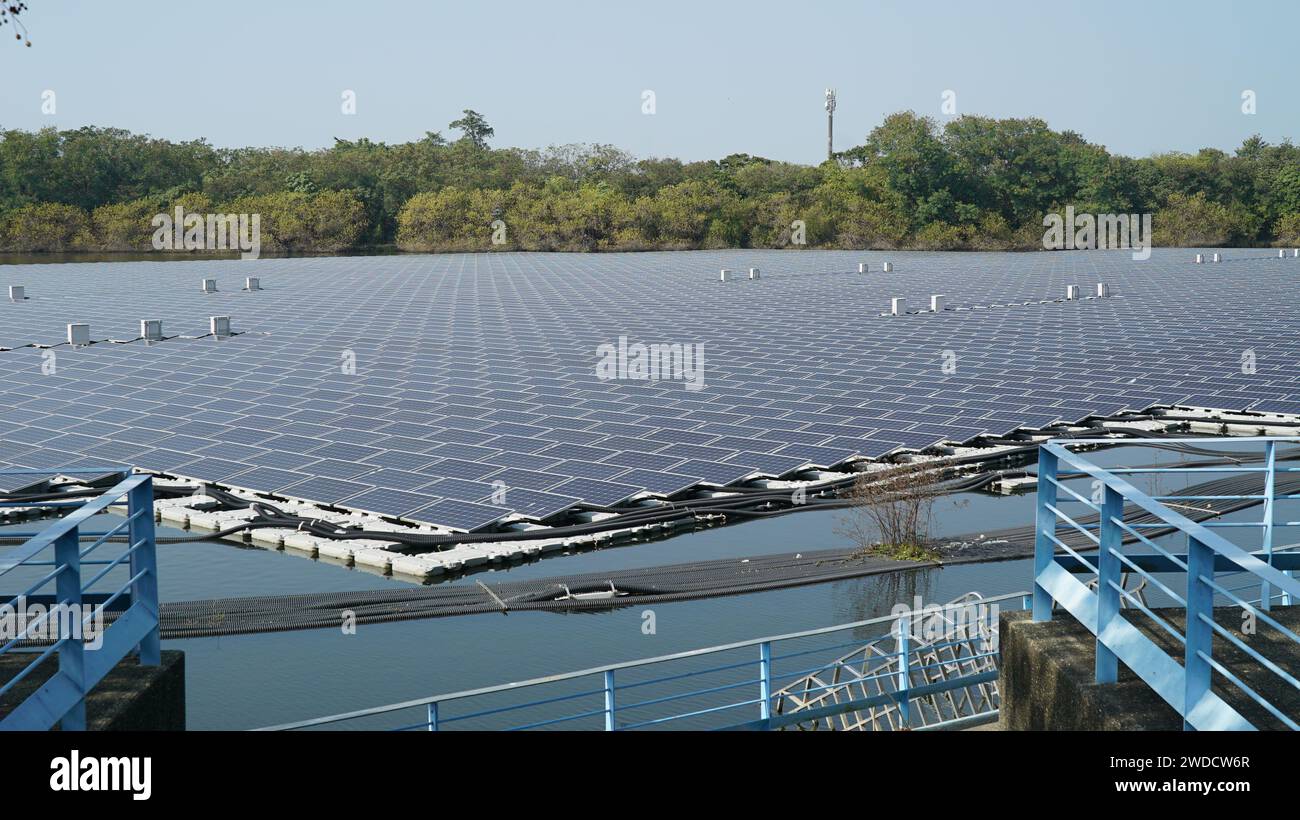 Power station float hi-res stock photography and images - Alamy