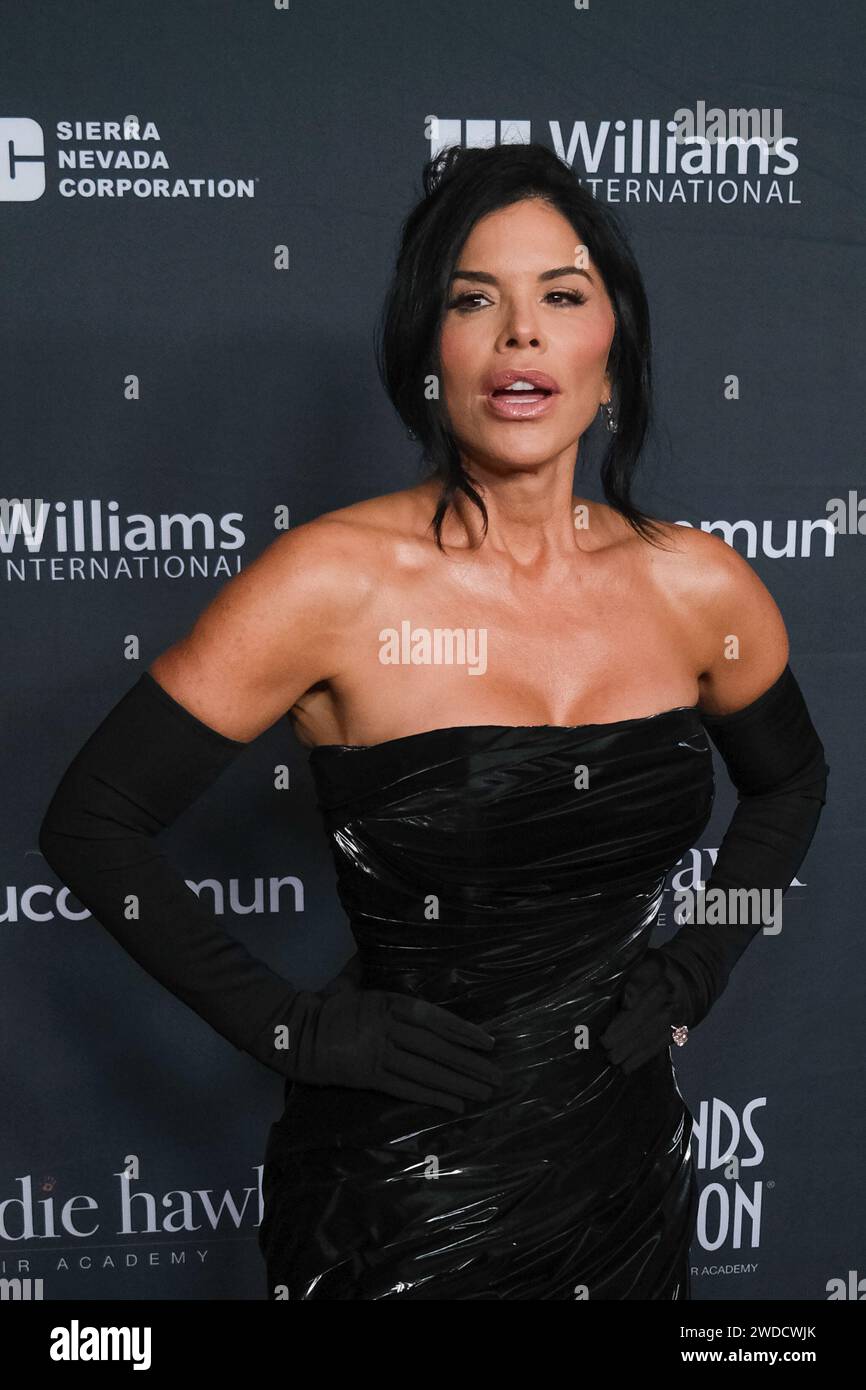 Beverly Hills, USA. 19th Jan, 2024. Lauren Sánchez arrives at the 21st ...