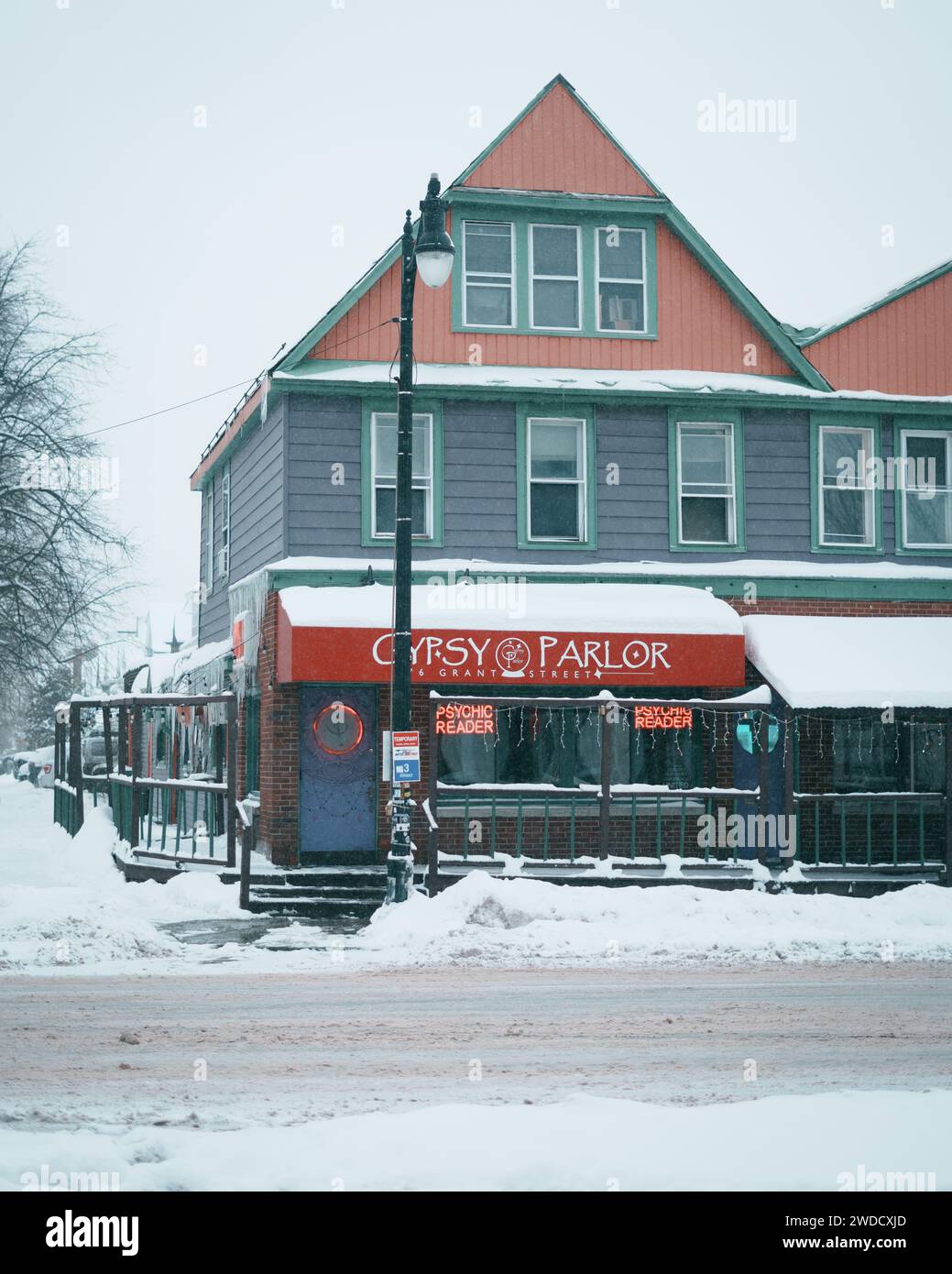 The Gypsy Parlor bar on a snowy day in Buffalo, New York Stock Photo ...