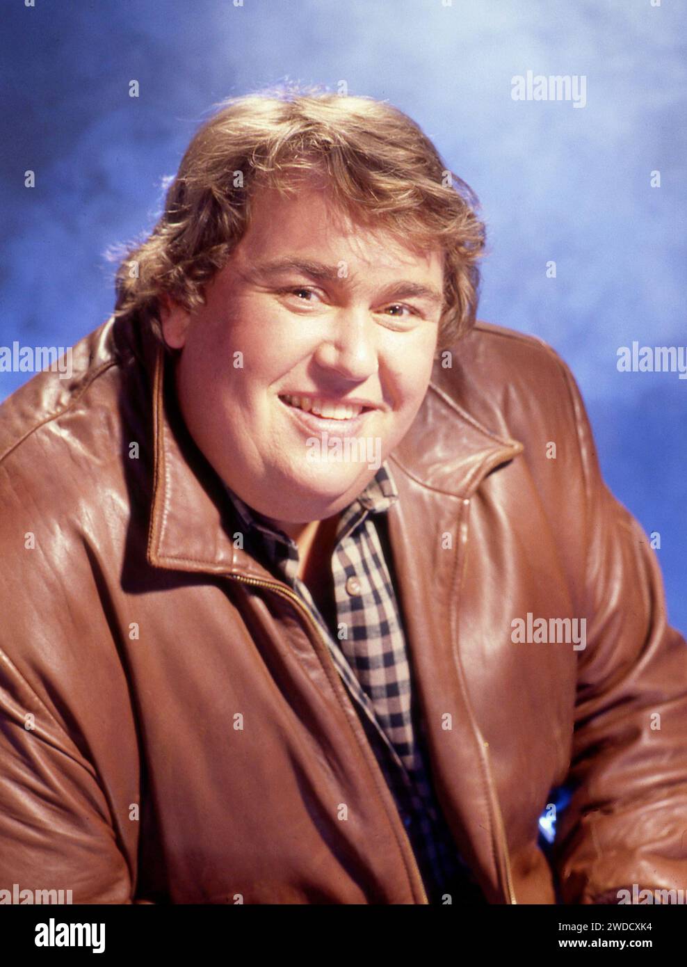 John Candy poses for a portrait in 1992 in Los Angeles, California ...