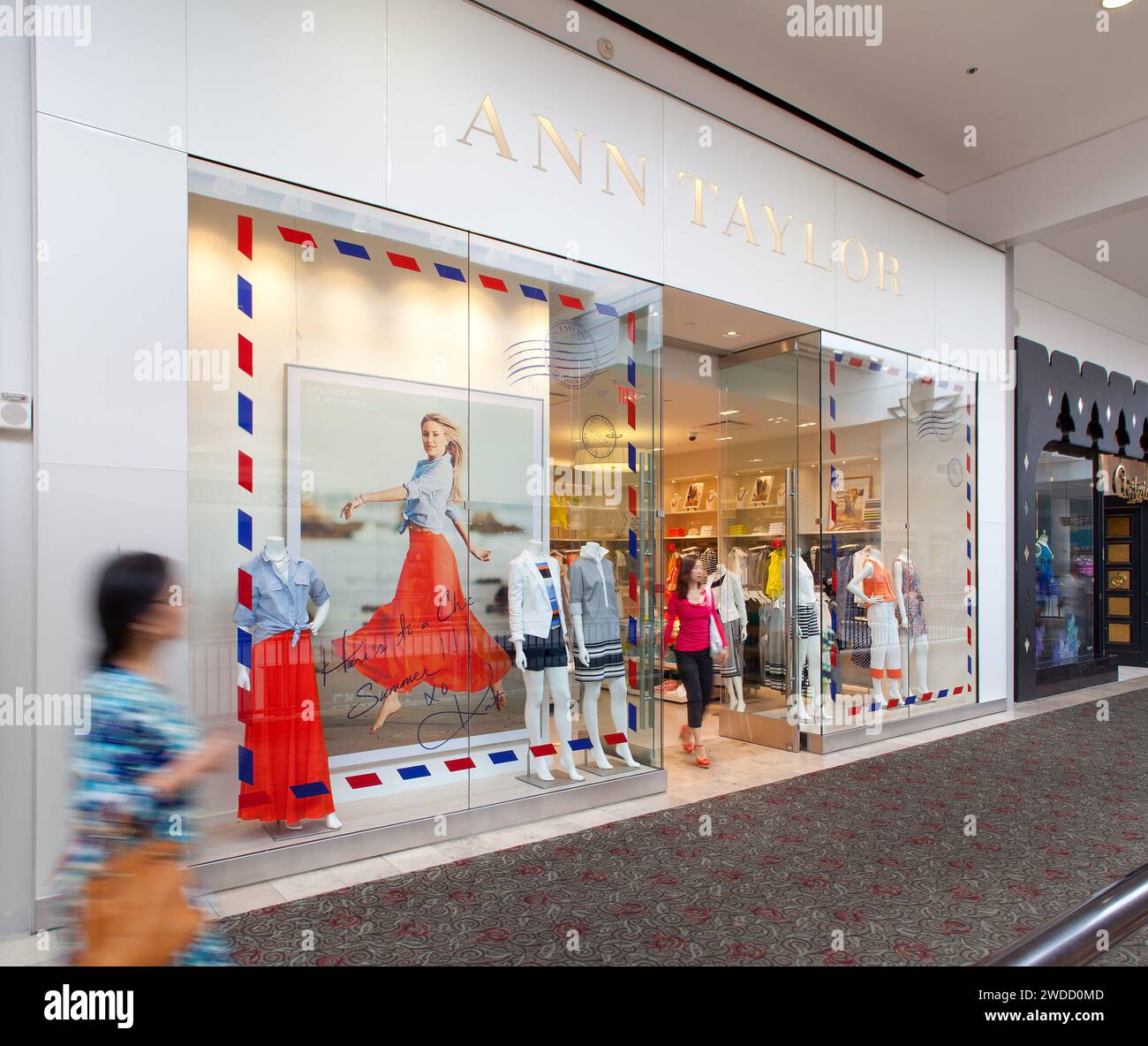 Shopping Mall Westfield Valley Fair Storefronts 2013 Professional ...