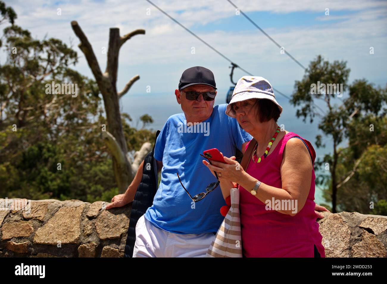 Couple looking at viewpoint hi-res stock photography and images - Alamy