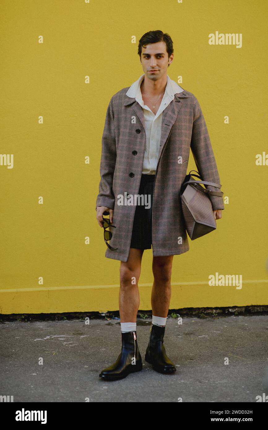 Paris, France. 19th Jan, 2024. Street style, Francisco Faria arriving ...