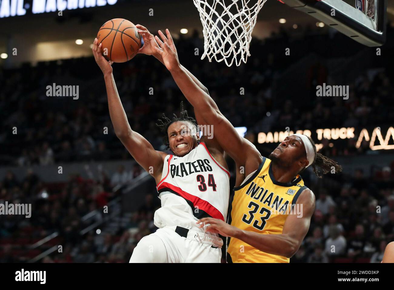 Portland Trail Blazers forward Jabari Walker (34) and Indiana Pacers ...