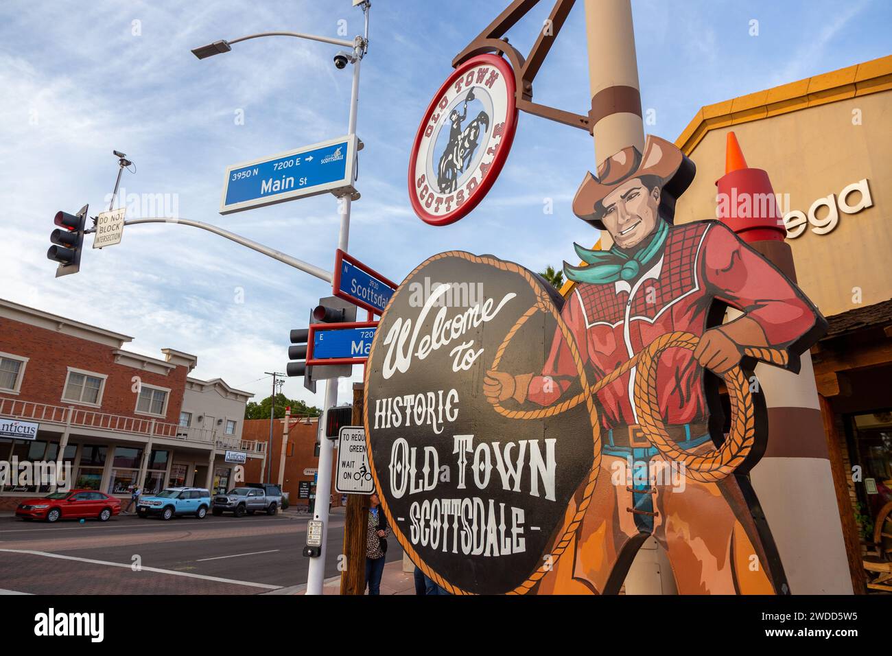 Cowboy town welcome to signs hi-res stock photography and images - Alamy