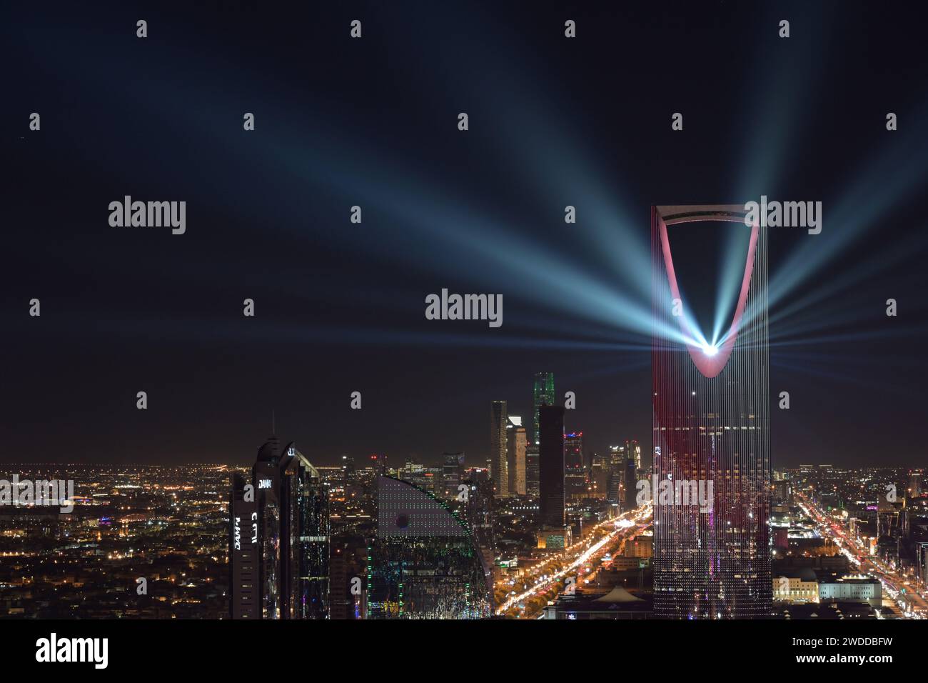 Light Art Festival lighting Kingdom Tower in Riyadh Stock Photo - Alamy