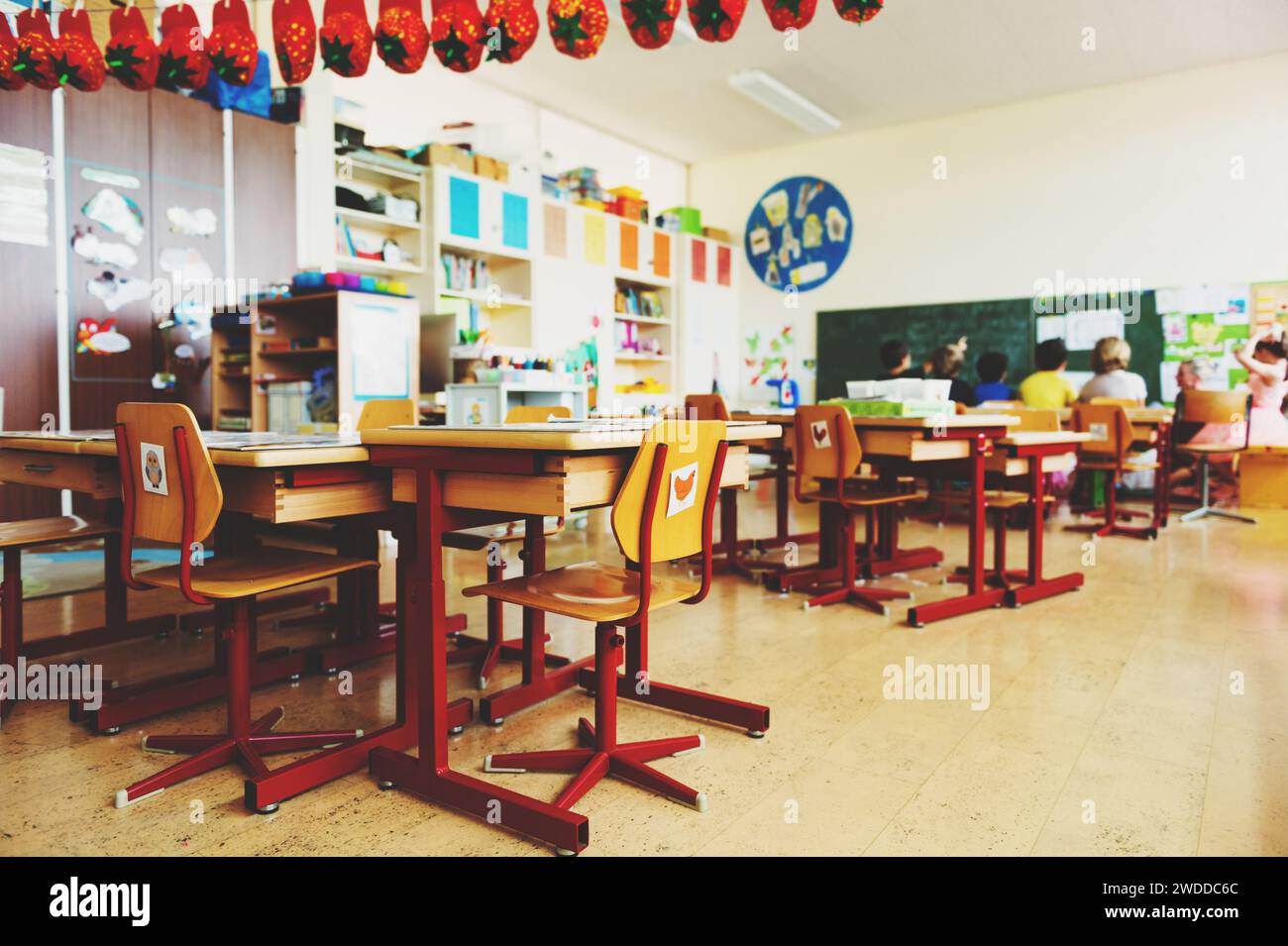 Elementary classroom, back to school concept Stock Photo - Alamy
