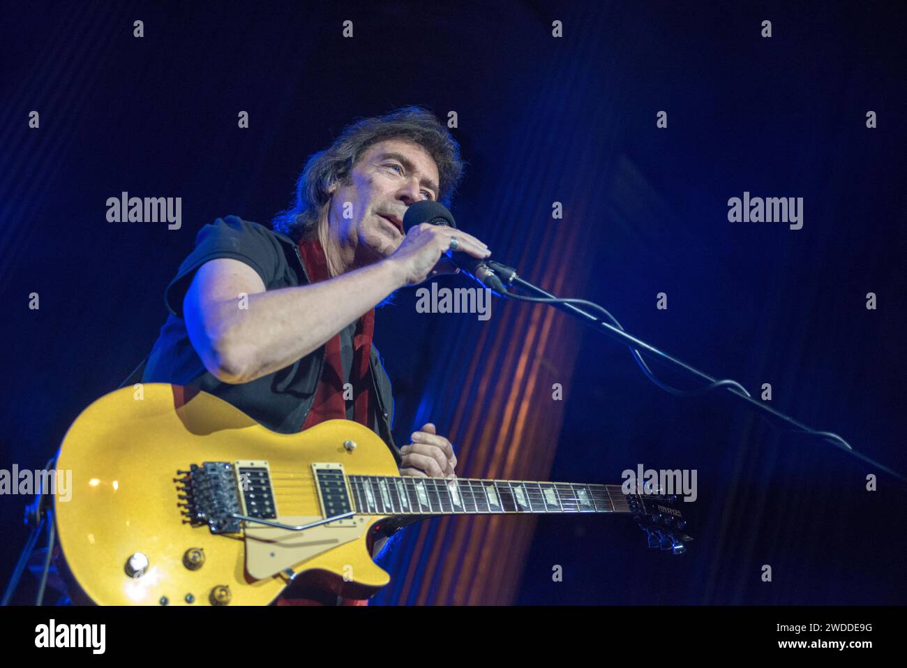 May 13, 2019: Former Genesis guitarist Steve Hackett plays with his ...