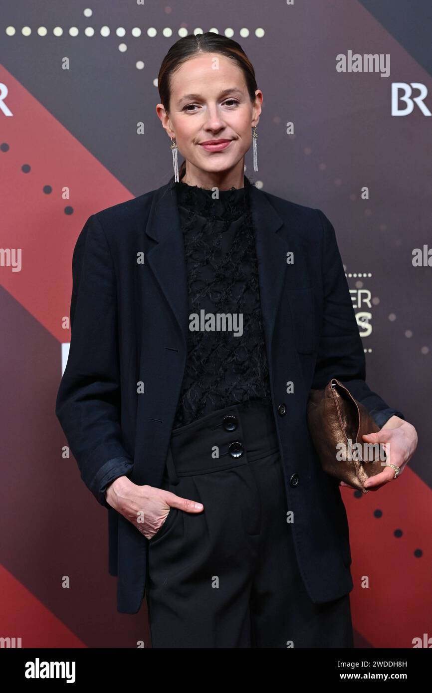 Lisa bitter hi-res stock photography and images - Alamy