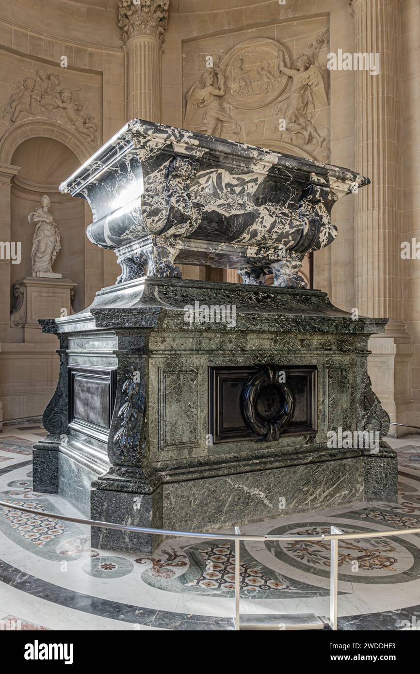 Napoleon's tomb dome interior in Invalides, Paris, France Stock Photo - Alamy
