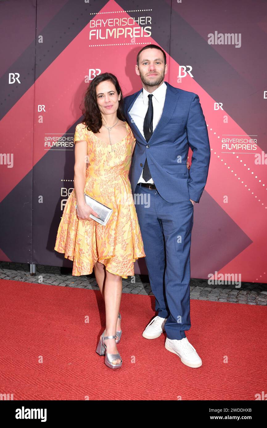 Maya Haddad und Jonathan Müller / Verleihung des Bayerischen Filmpreis ...
