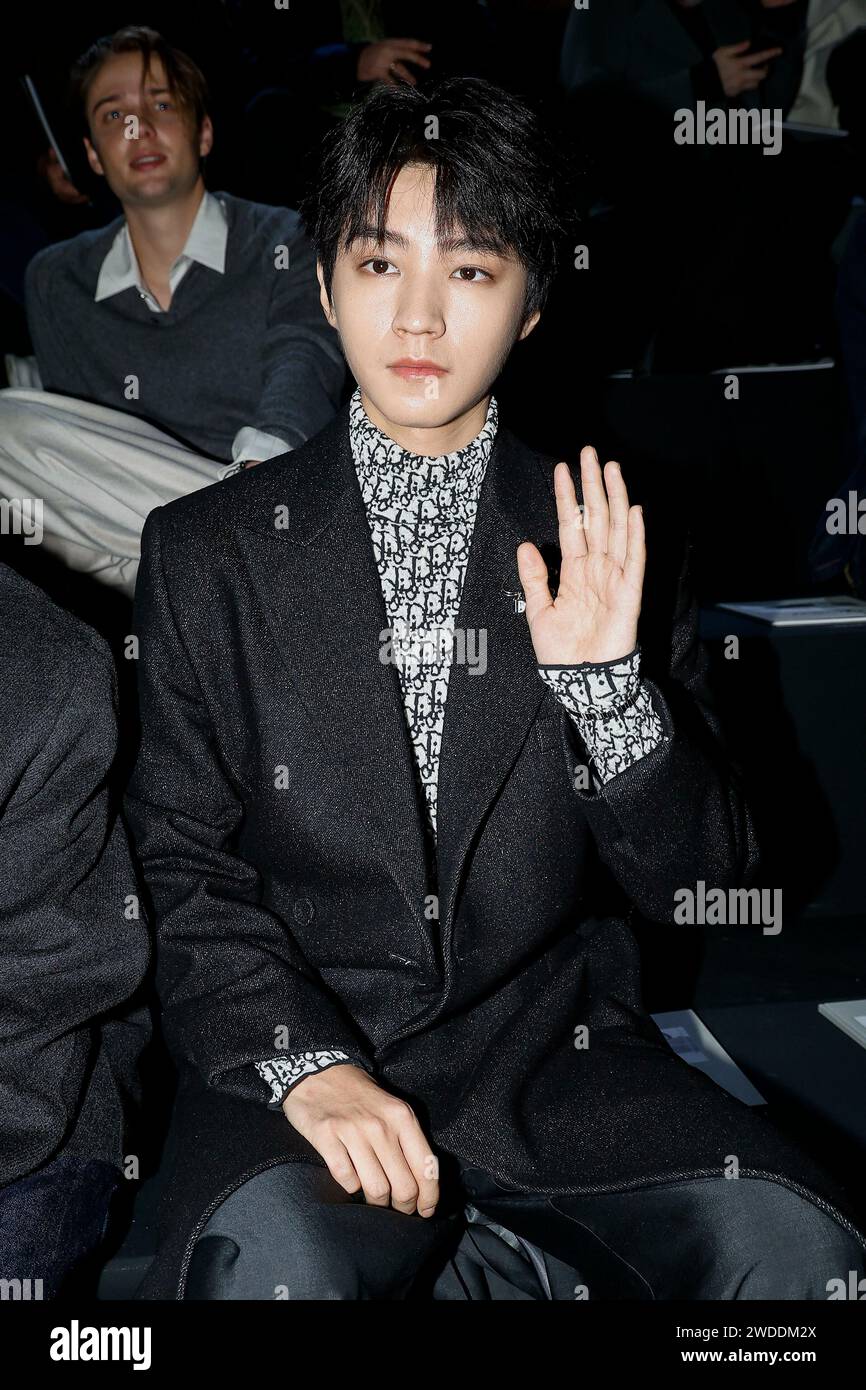 Paris, Frankreich. 19th Jan, 2024. Wang Junkai at DIOR MEN Fall/Winter 2024-2025 Runway during ...