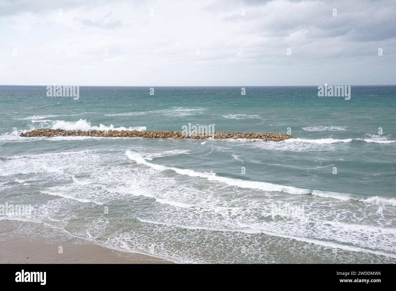 Ocean currents italy hi-res stock photography and images - Alamy