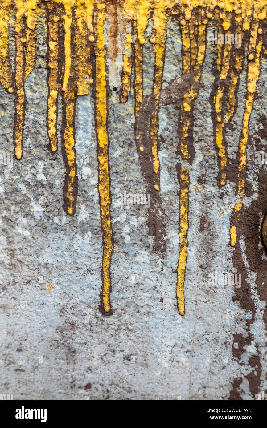 Yellow varnish hi-res stock photography and images - Alamy