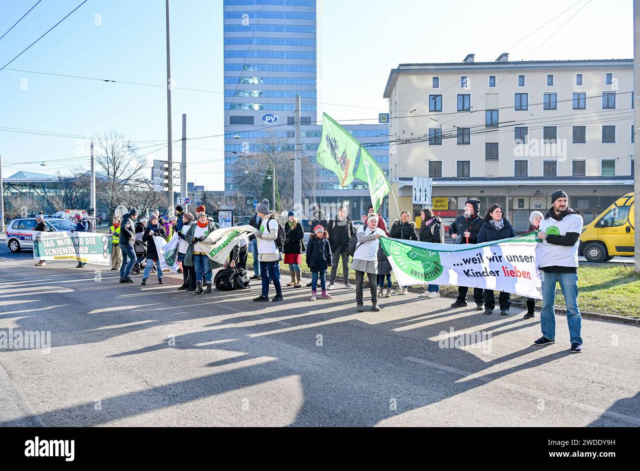 Demonstration gegen die Fertigstellung der A26 Westring 20.01.2024 ...