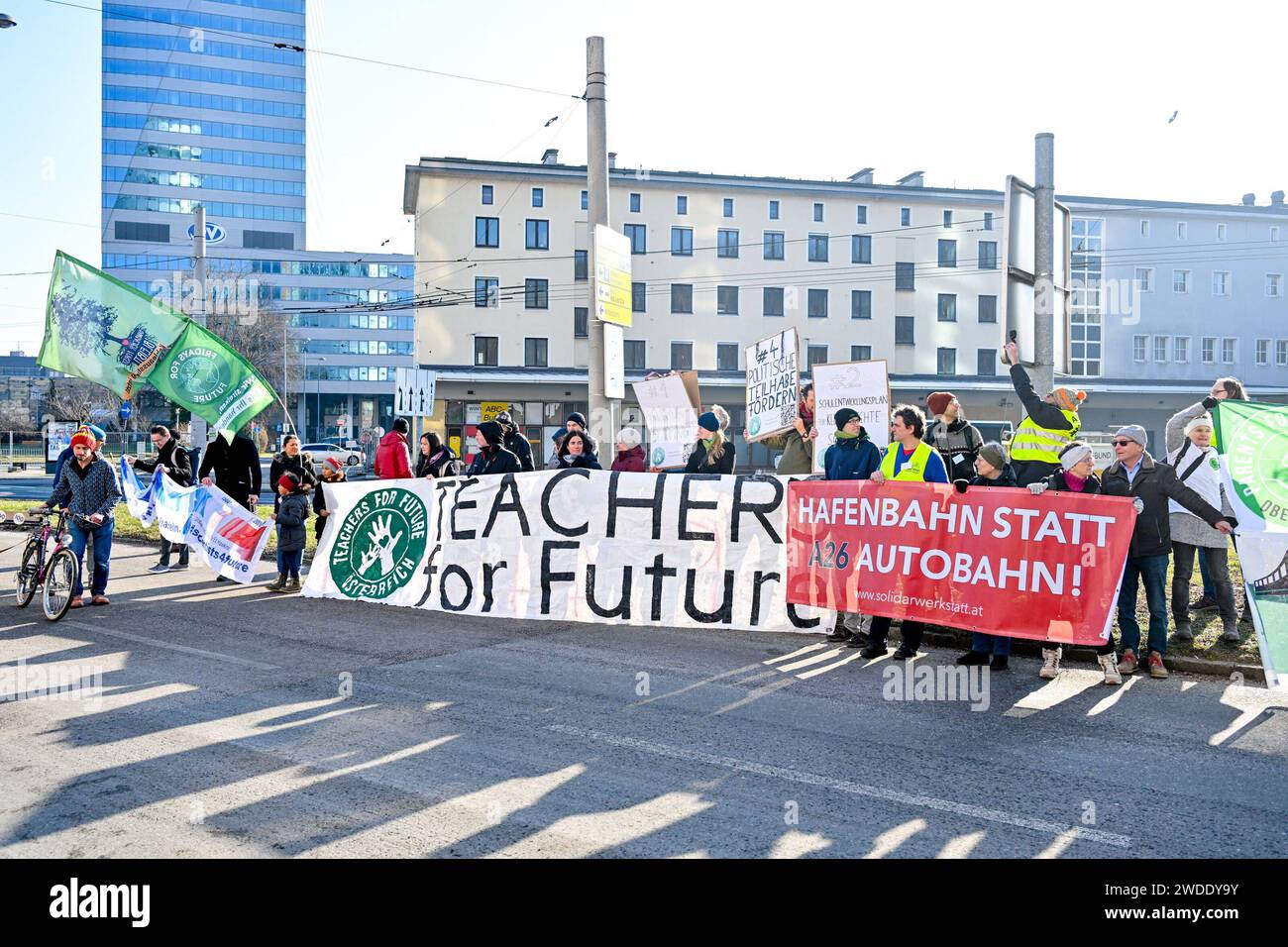Demonstration gegen die Fertigstellung der A26 Westring 20.01.2024 ...