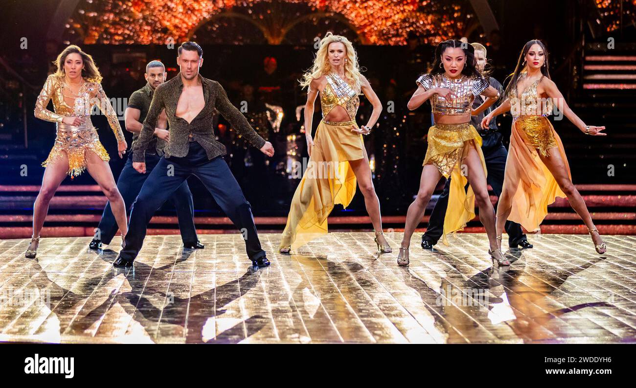 Robbie Kmetoni, Jake Leigh, Nadiya Bychkova, Nikita Kuzmin, Jowita ...