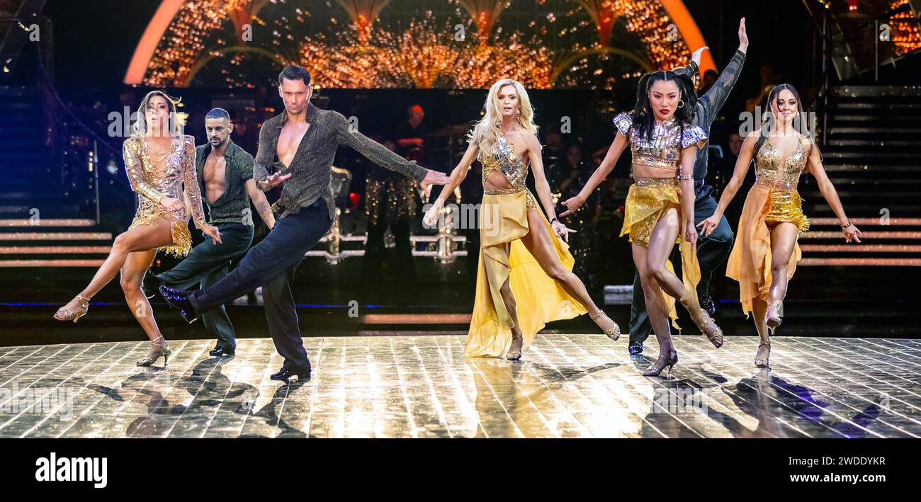 Robbie Kmetoni, Jake Leigh, Nadiya Bychkova, Nikita Kuzmin, Jowita ...