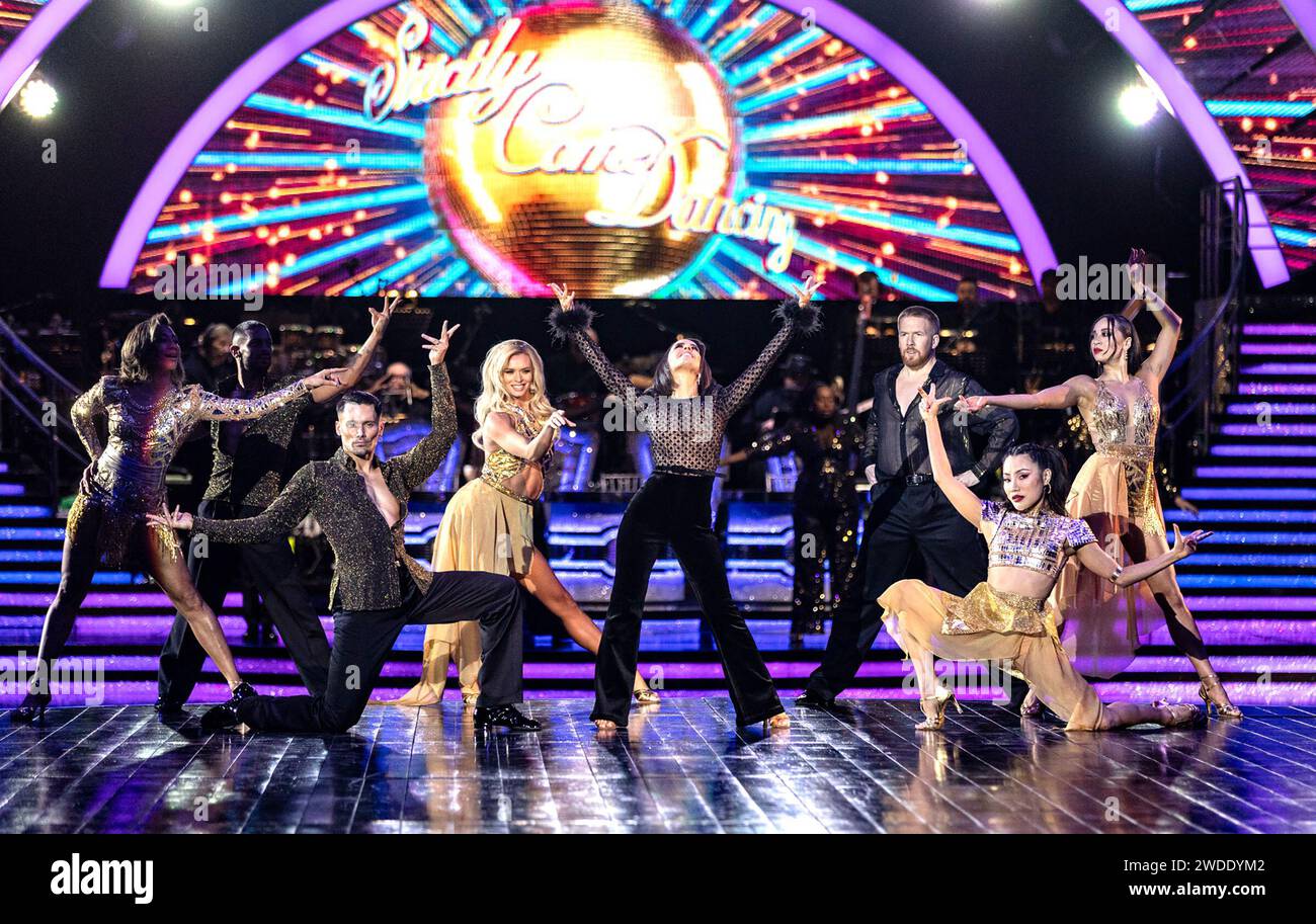 Robbie Kmetoni, Jake Leigh, Nadiya Bychkova, Nikita Kuzmin, Jowita ...