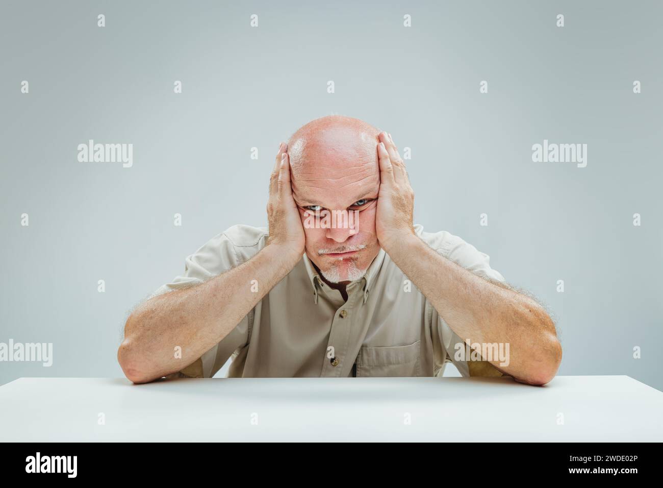 Dulled expression hi-res stock photography and images - Alamy