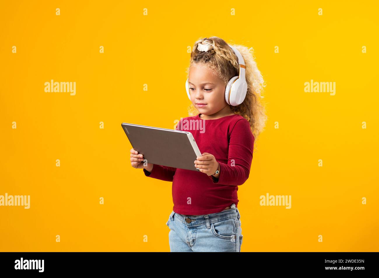 Modern childhood hi-res stock photography and images - Alamy