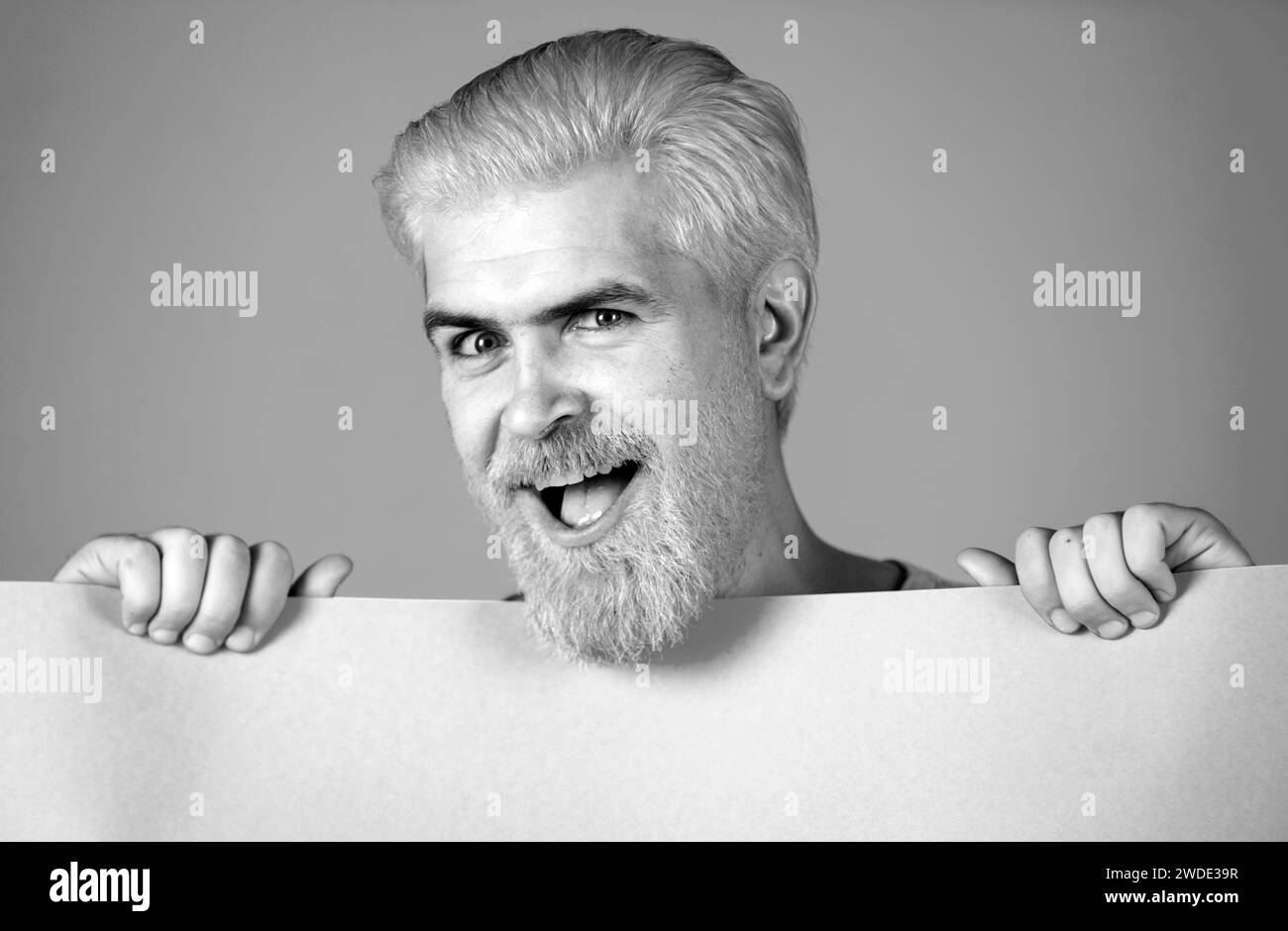 People looking signboard Black and White Stock Photos & Images - Alamy