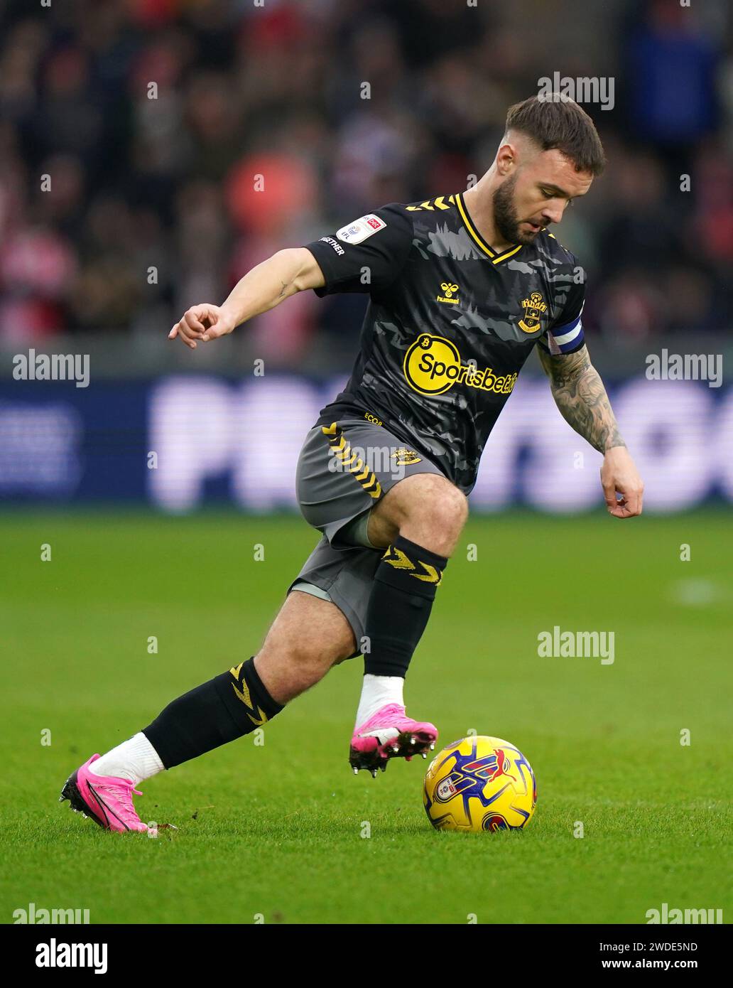 Swansea com stadium sky hi-res stock photography and images - Alamy