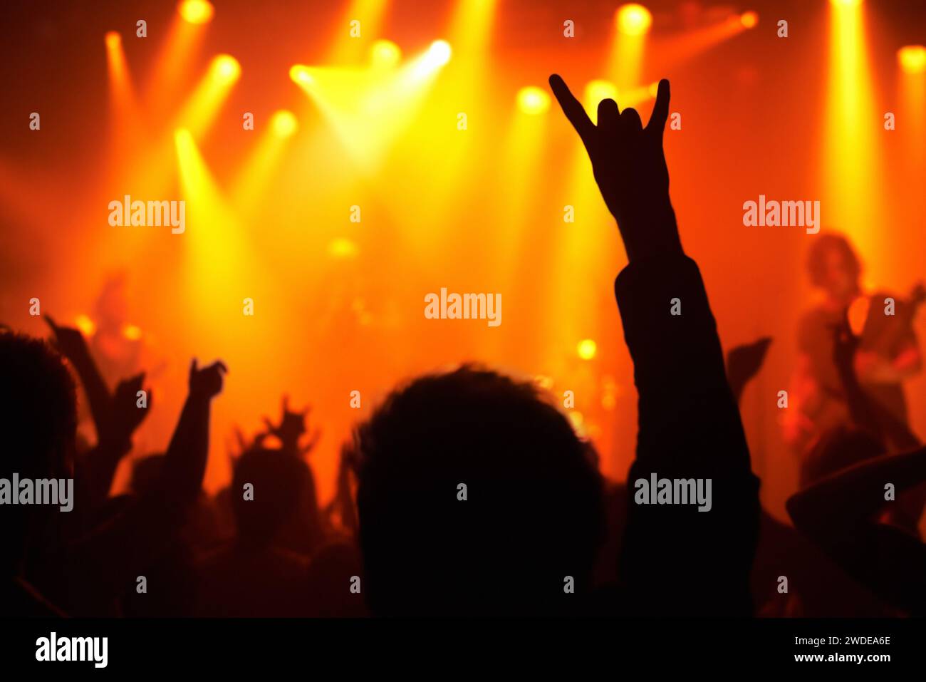 Free concert sign hi-res stock photography and images - Alamy
