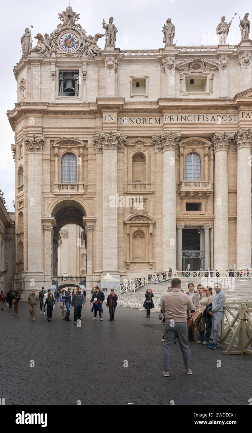 Front facade of St Peter's basilica, Vatican city, Rome, Italy Stock ...