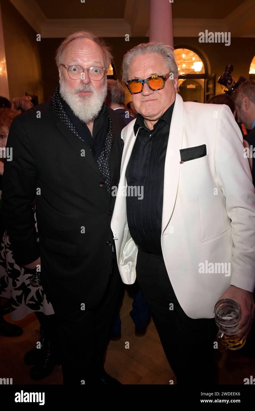 Michael Brandner mit Gast bei der Verleihung des 45. Bayerischen ...