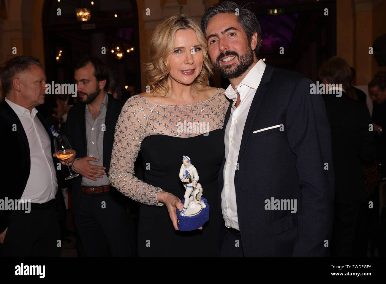 Bayerischer Filmpreis 2023 Veronica Ferres und David Dietl. Verleihung ...