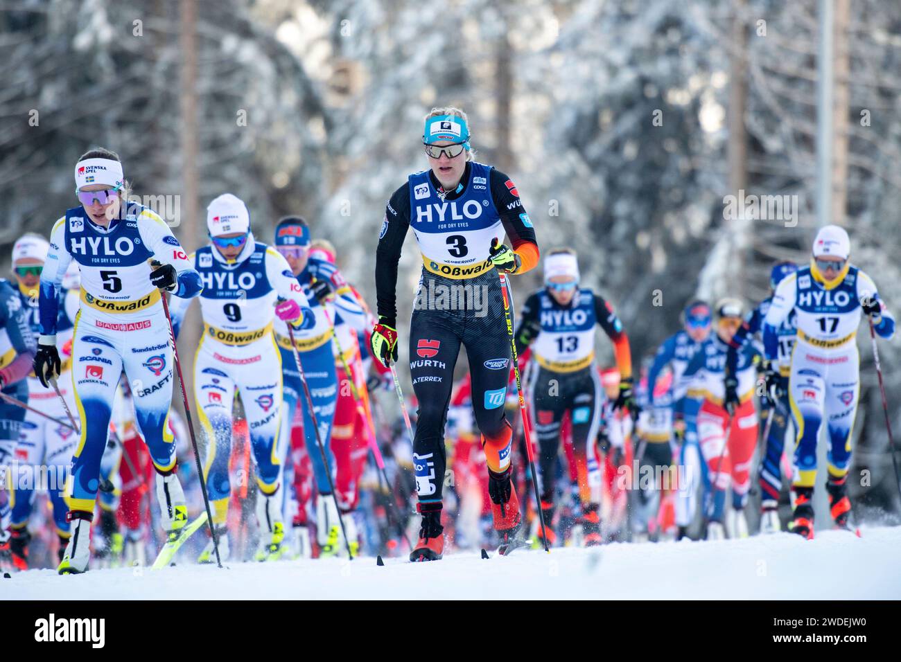 Victoria Carl (Deutschland) vor Ebbe Andersson (Schweden), Frida ...