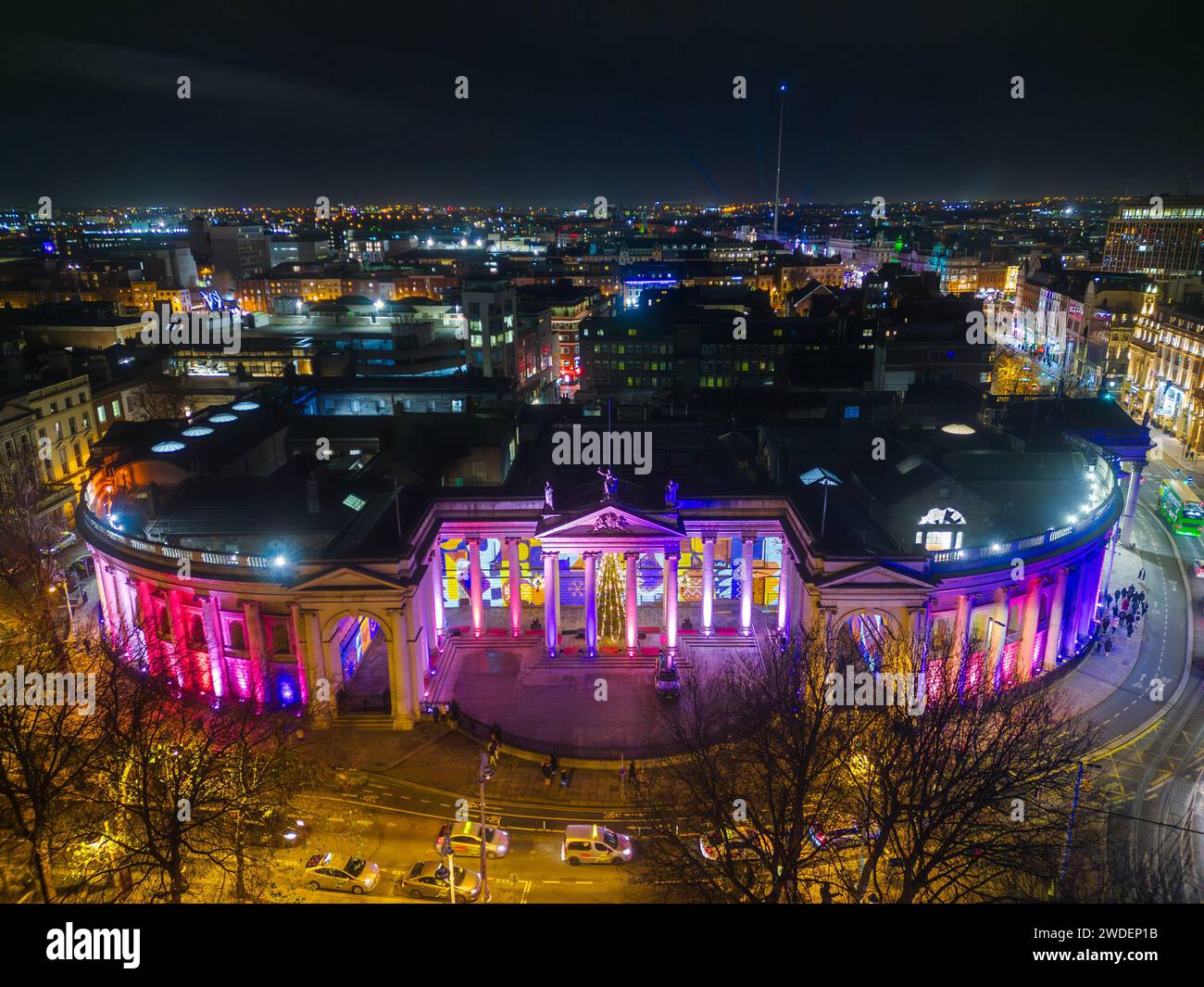 The Bank of Ireland on College Green lit up by winter lights Stock ...