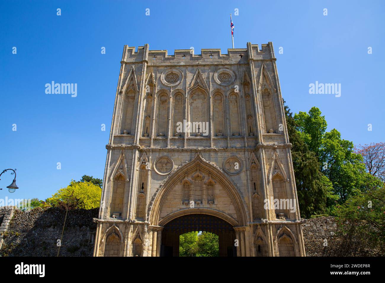 The Abbey Gate in the historic town of Bury St Edmunds, Suffolk ...