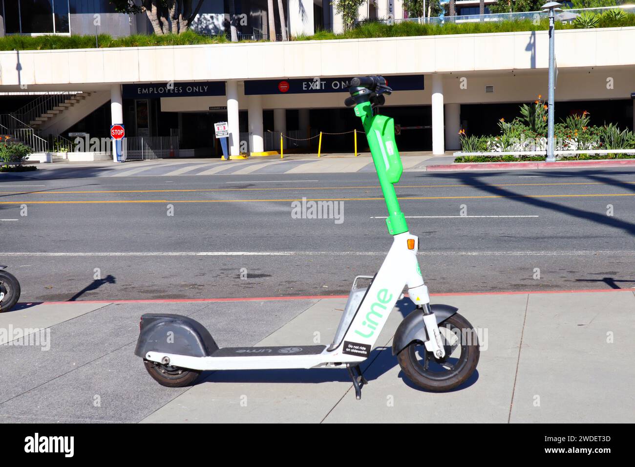 Scooters los angeles hi-res stock photography and images - Alamy