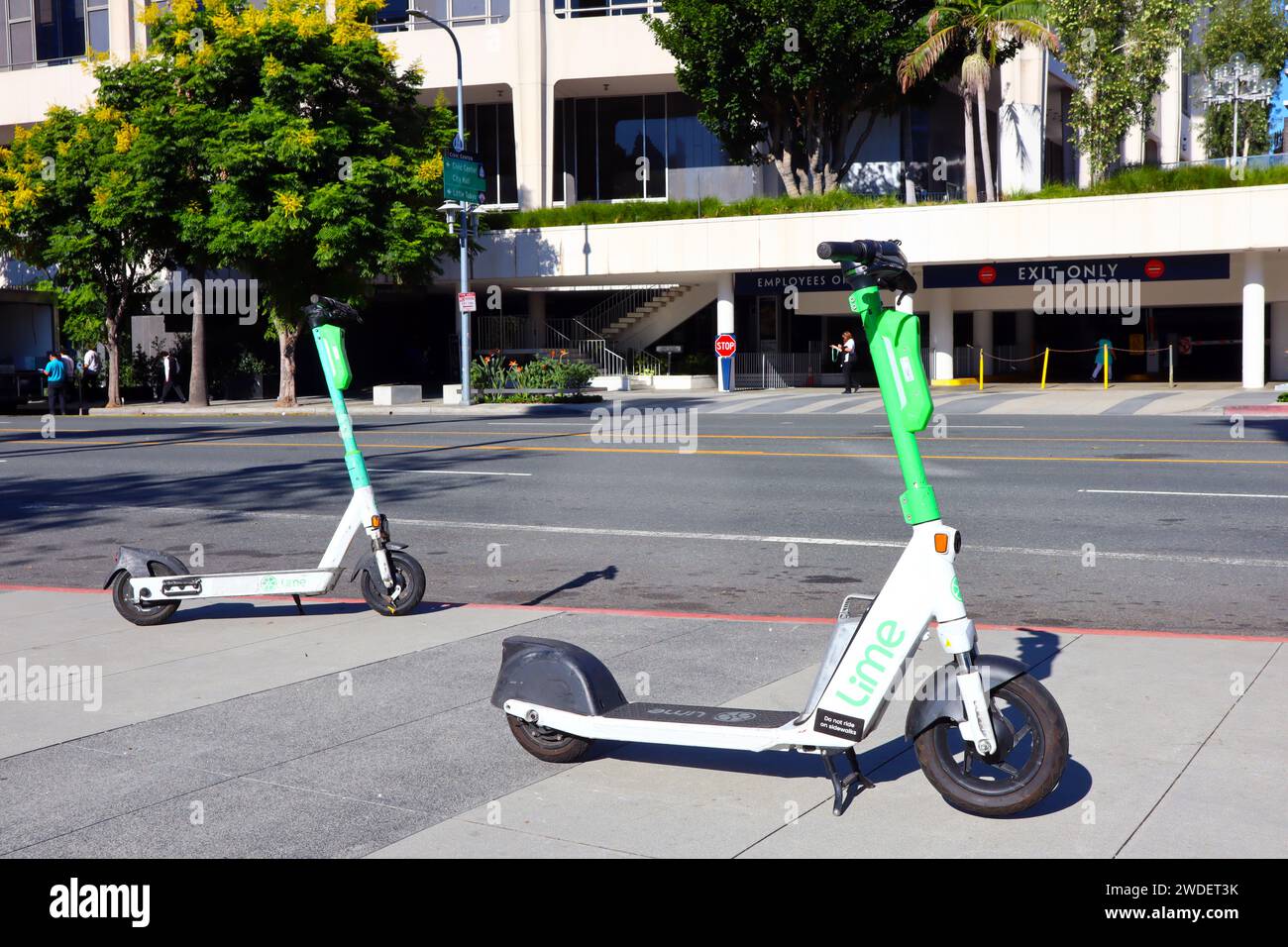Los Angeles, California: Lime micromobility electric scooters sharing ...