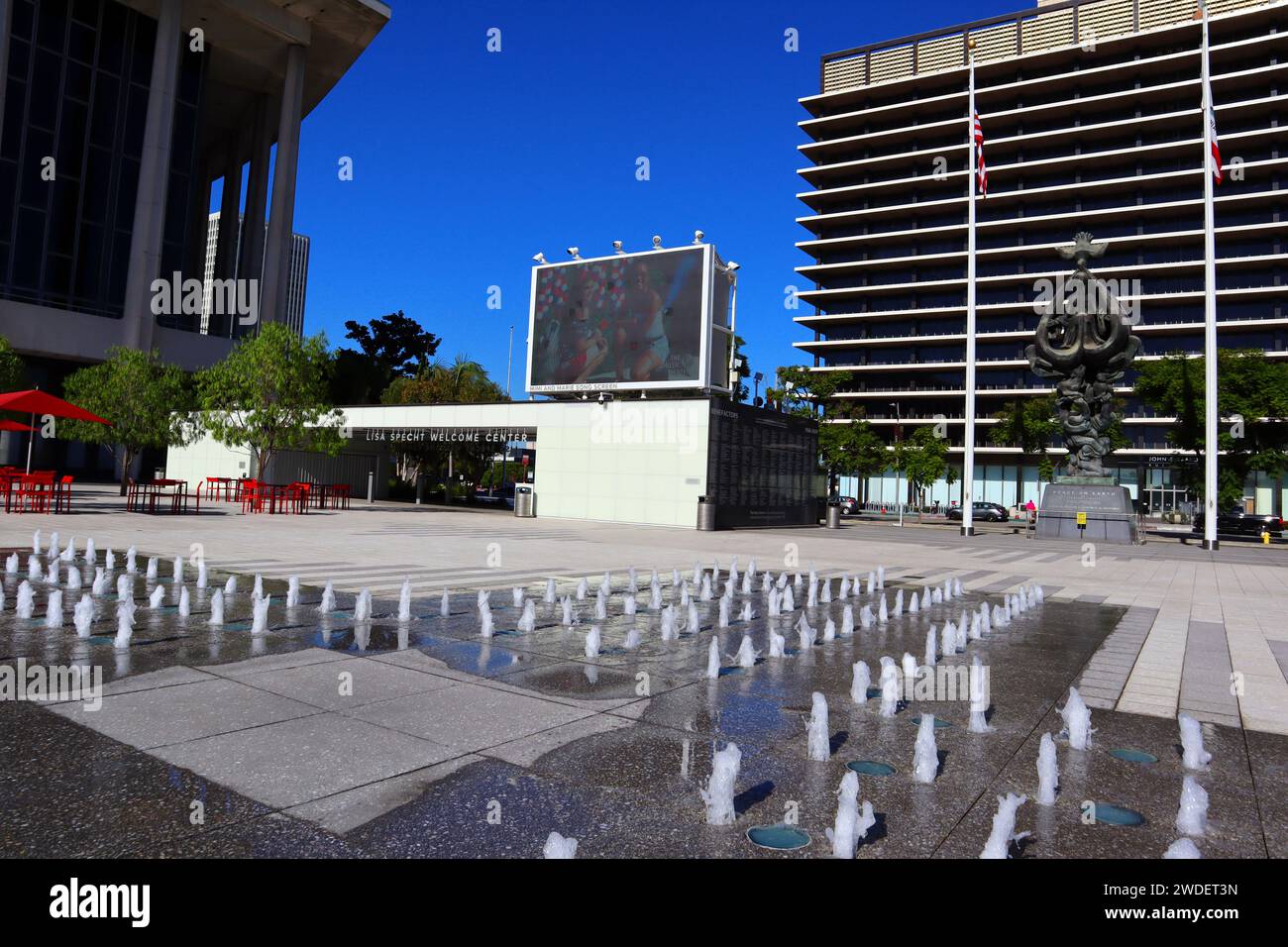 Los Angeles, California: Jerry Moss Plaza, outdoor plaza in the Los ...