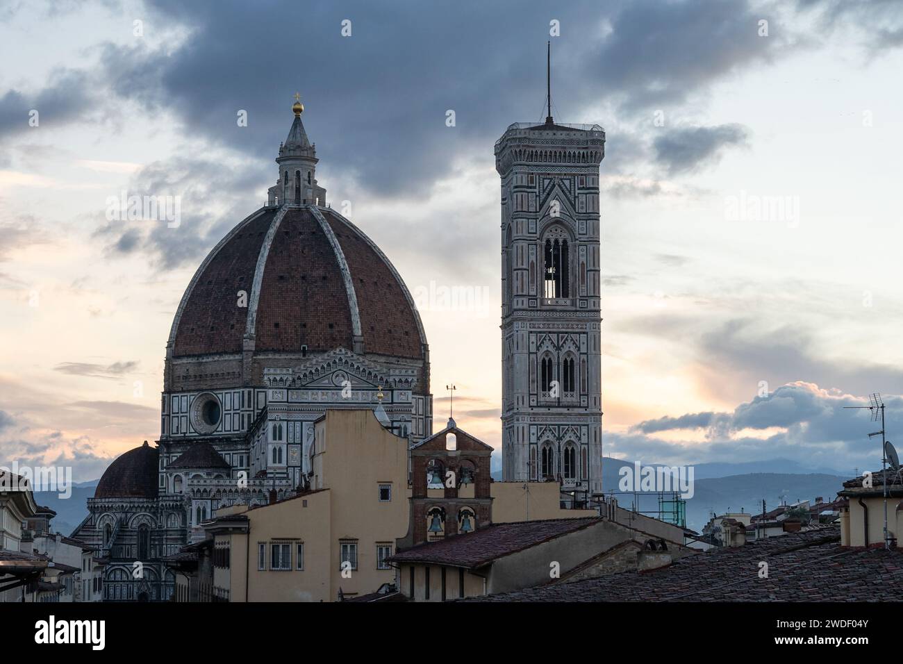 Sunrise rooftop panorama with famous Florence Duomo cathedral, Italy ...