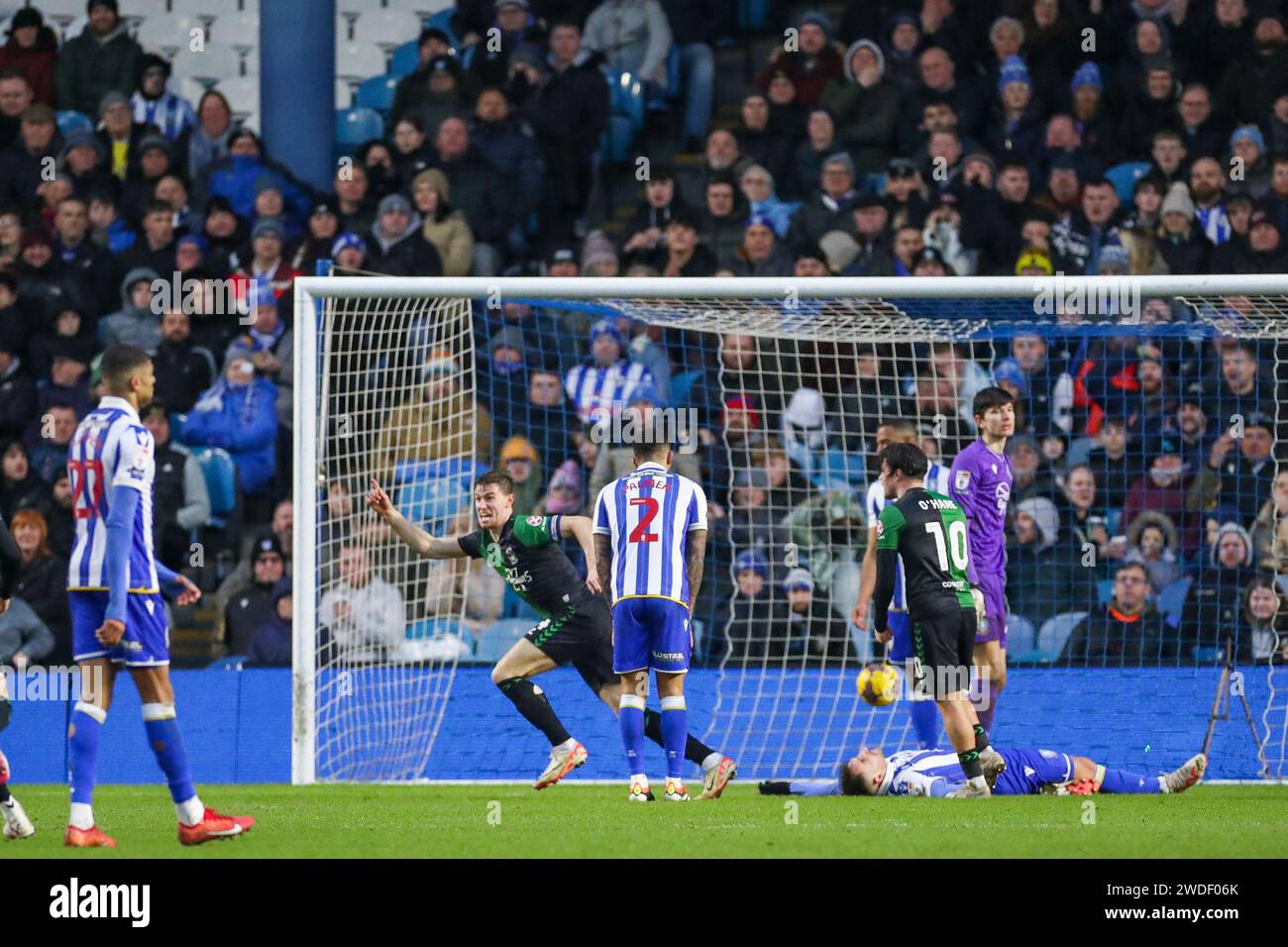 Sheffield, UK. 20th Jan, 2024. Coventry City midfielder Ben Sheaf (14 ...