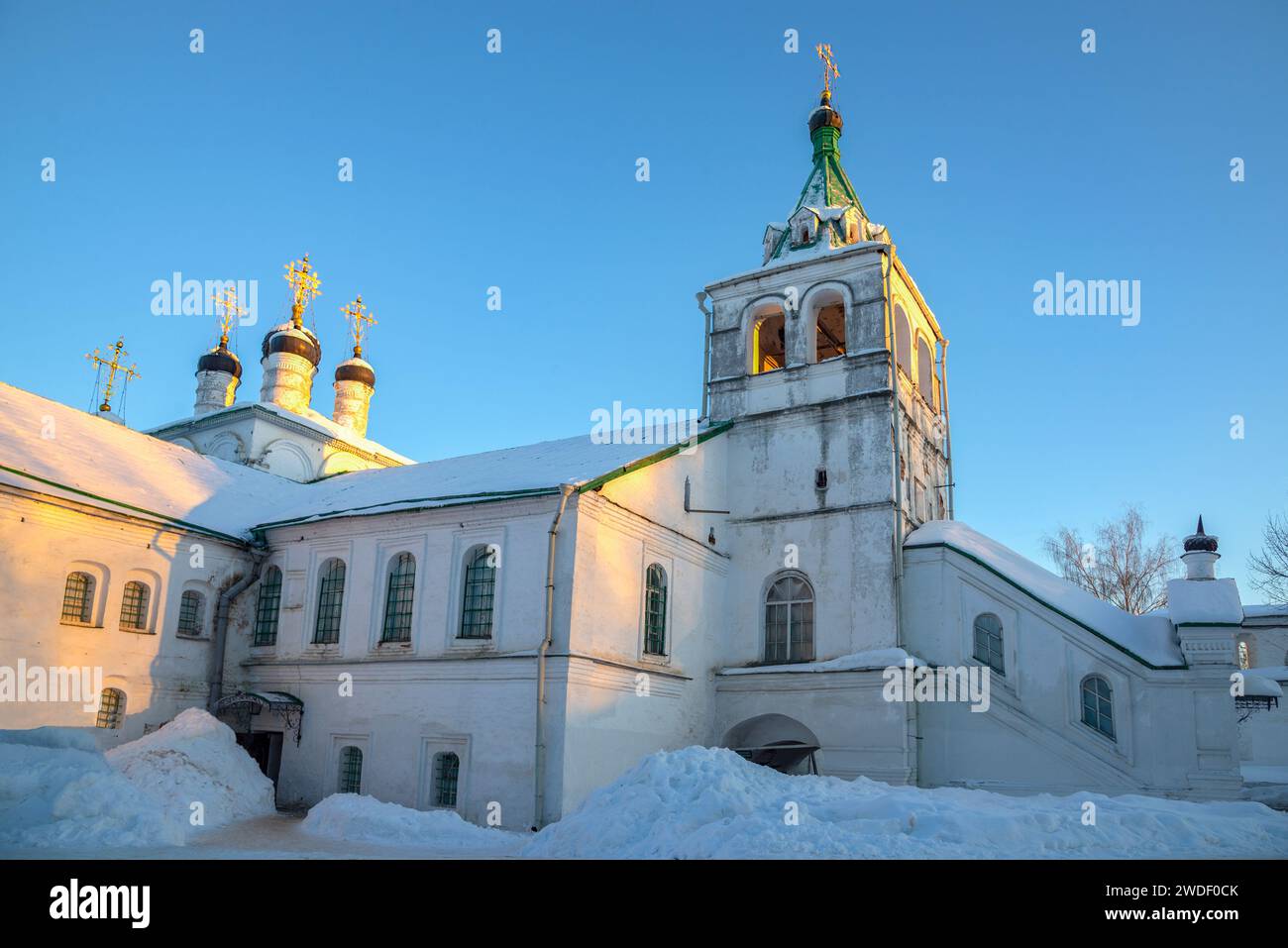 The ancient Assumption Church. Alexandrov (Alexandrovskaya Sloboda ...