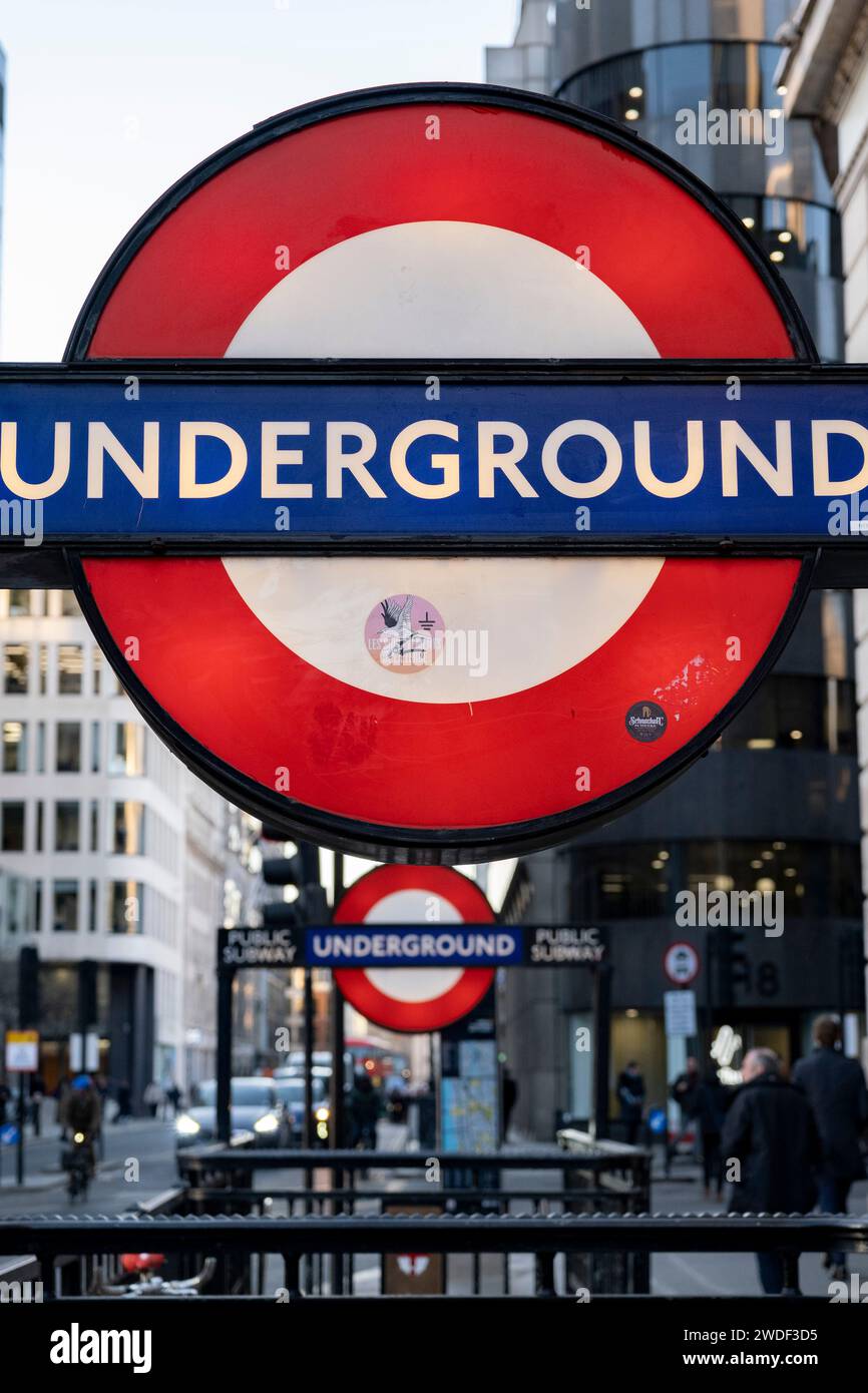 The worlds first underground railway hi-res stock photography and ...