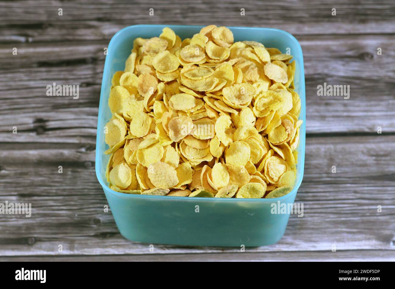 Corn flakes, or cornflakes, a breakfast cereal made from toasting ...