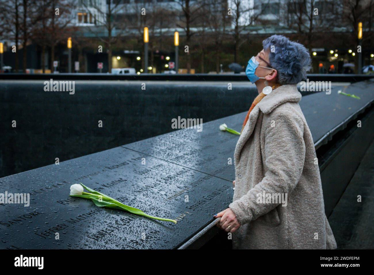 South Tower Pool, 9/11 Memorial, Manhattan, New York Stock Photo - Alamy