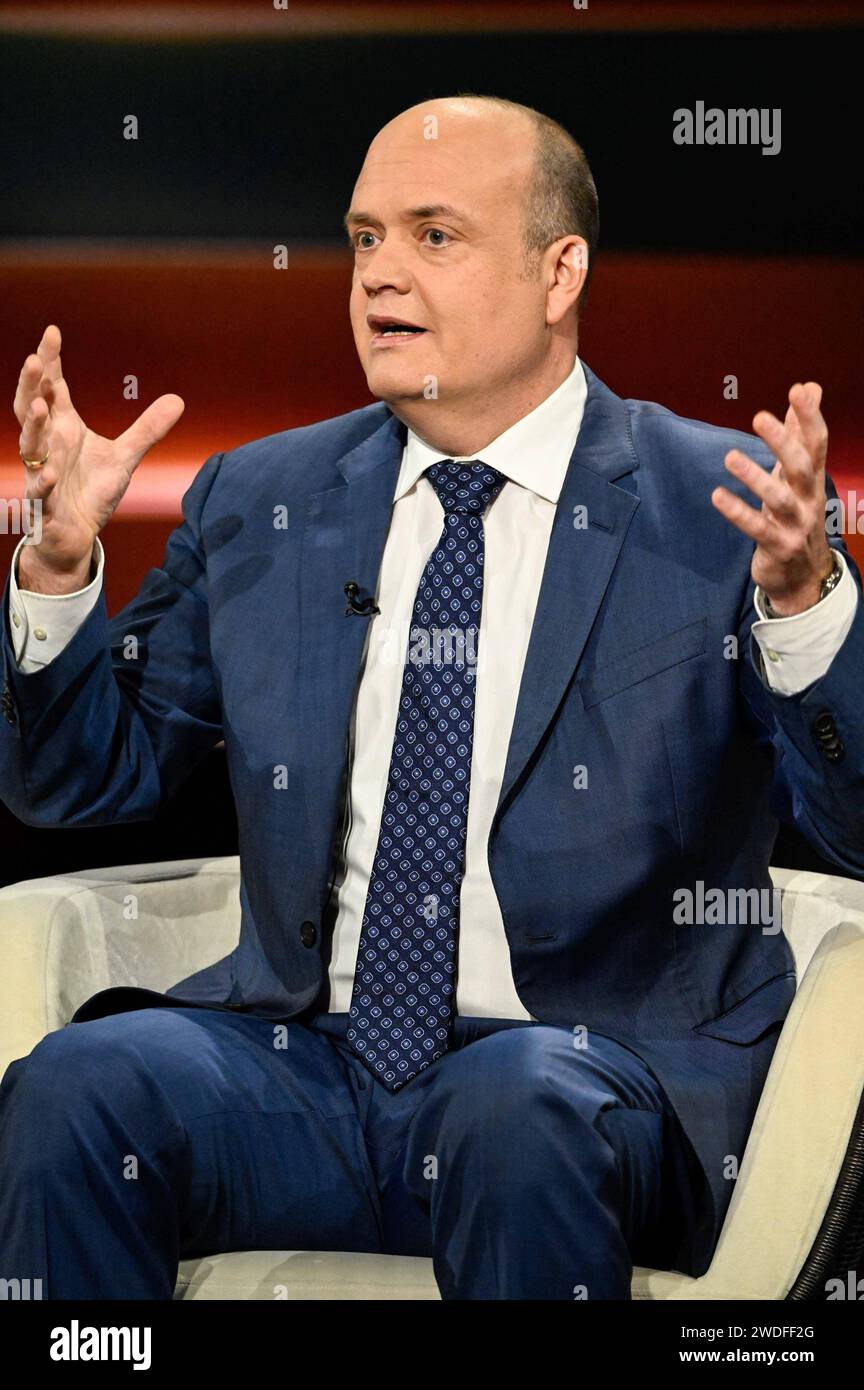 Robin Alexander Journalist 01/24 her Robin Alexander am 17. Januar 2024 in Markus Lanz , ZDF TV ...